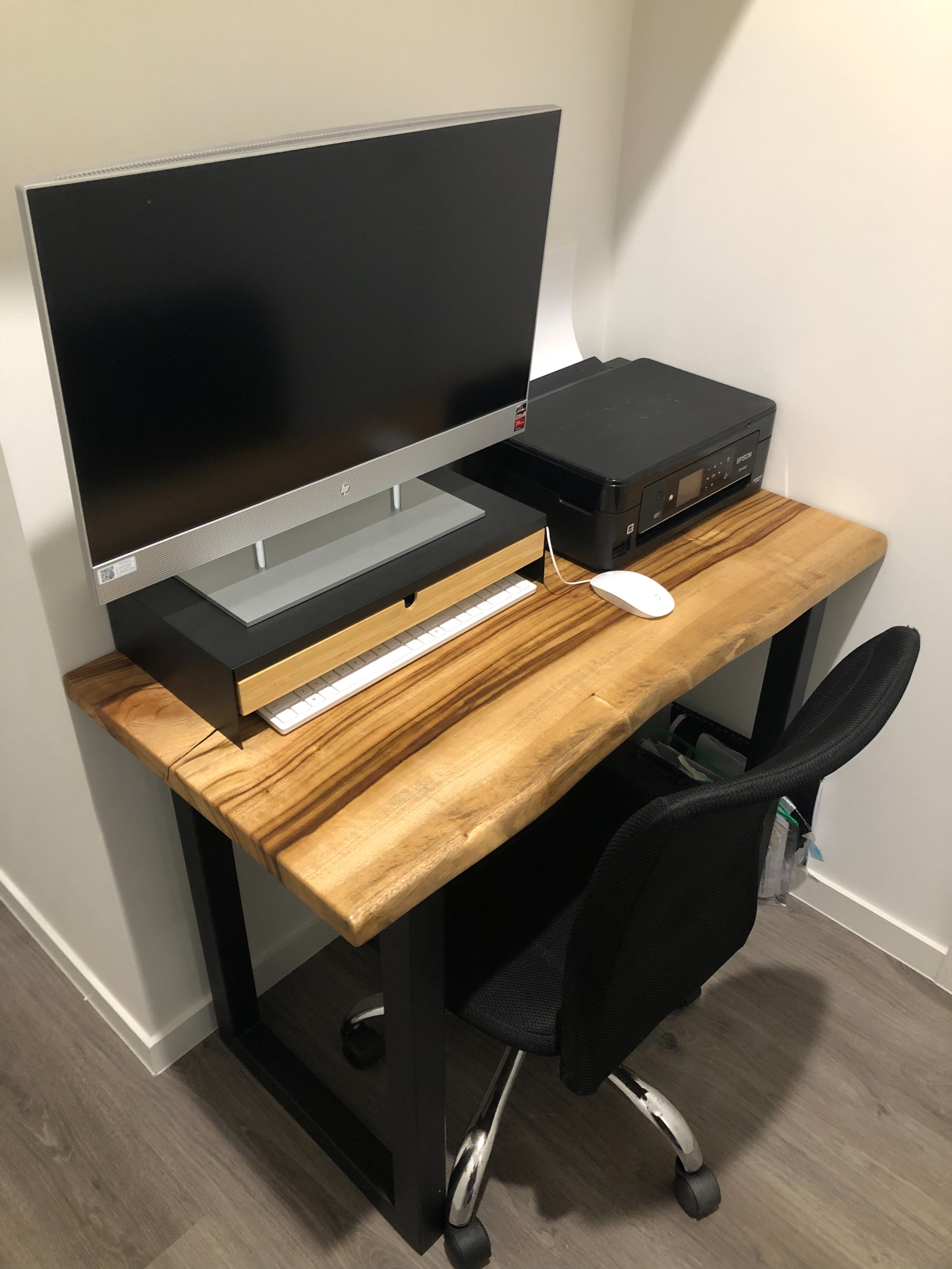 Custom Furniture & Benchtops — Hammer Roo